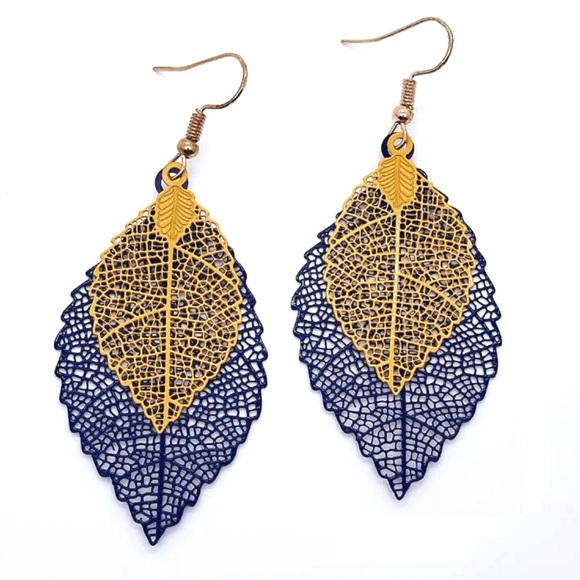 Jewelry | Lacey Layered Leaves Dissolved Decomposed Leaf Skeleton ...